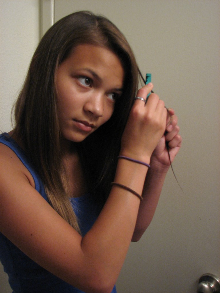 Hair Tutorial: Hair Chalking | Summer's Adventures